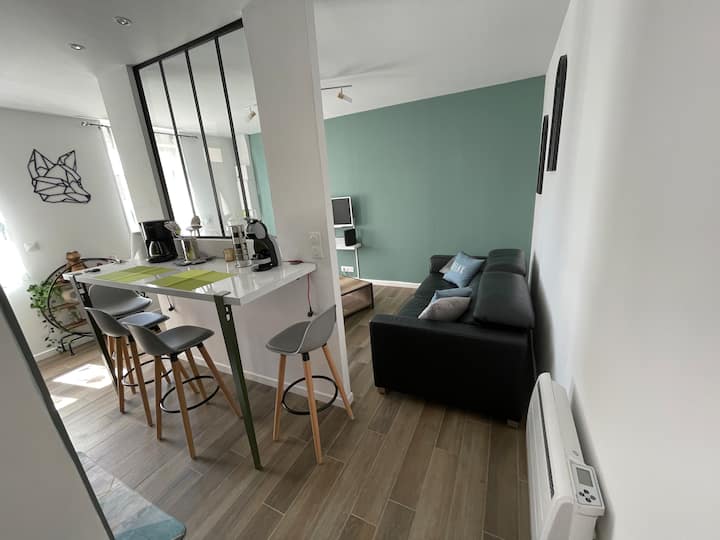 Maison Indépendante Chaleureuse Pour 5 Personnes - Cambrai