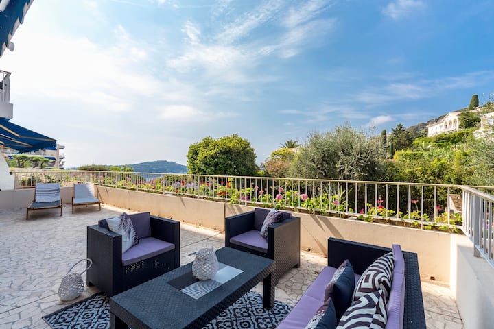 Bright Open Plan Apartment With Sunny Terrace - Villefranche-sur-Mer