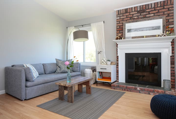 Family Friendly Designer 3bd Centrally Located - Camp Hero State Park, Montauk