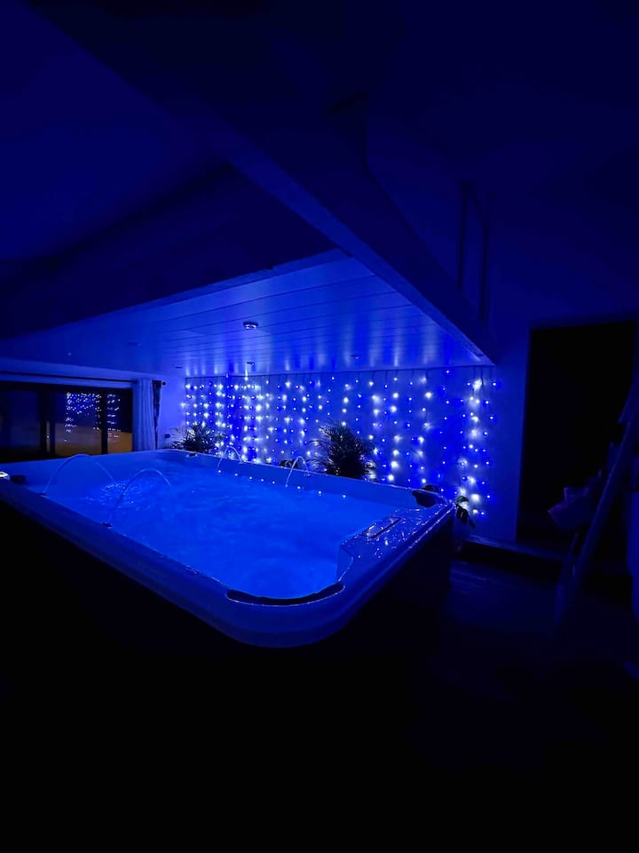 Le Tertre : Spa, Piscine, Détente En Pleine Nature - Maine-et-Loire