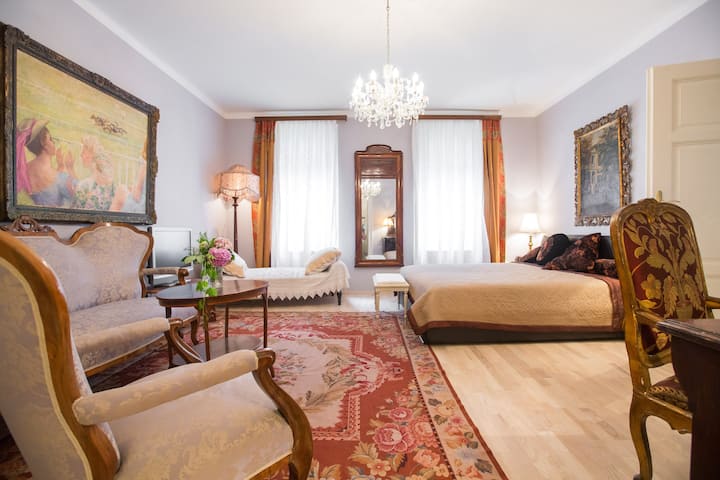 Zagreb Old Town Vintage Apartment - Zagreb