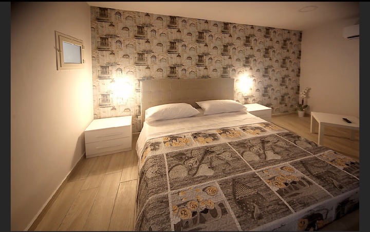 Antico Borgo B.e.d. - Naples