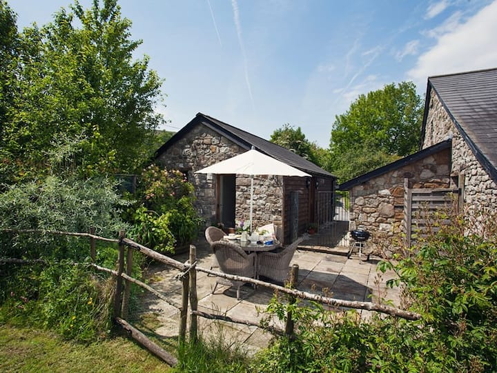 Willow Cottage, Hillside Llangattock - Crickhowell