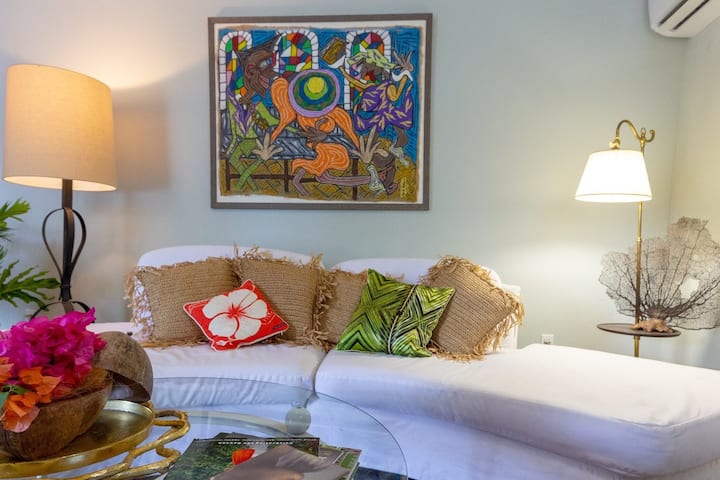 Palm Cottage - Nassau