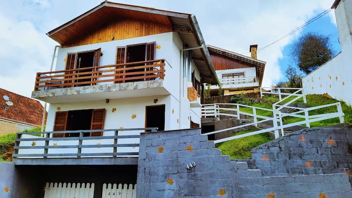 Apartamento Aconchegante Com Vista Para  Natureza - Campos do Jordão