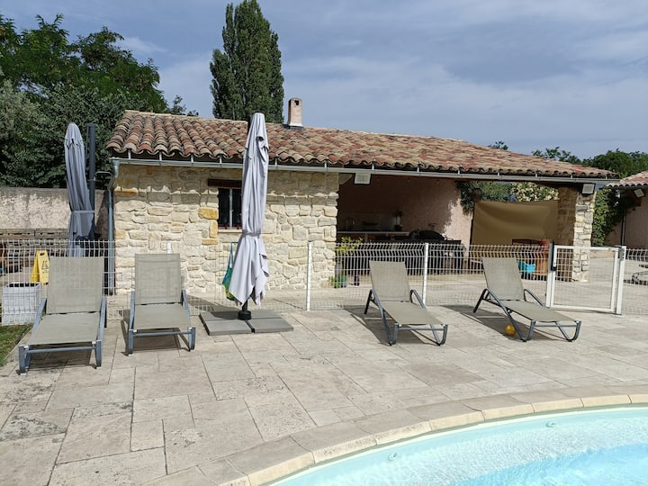 Studio Indépendant 19 M2 Dans Villa + éTage De 4m2 - Manosque