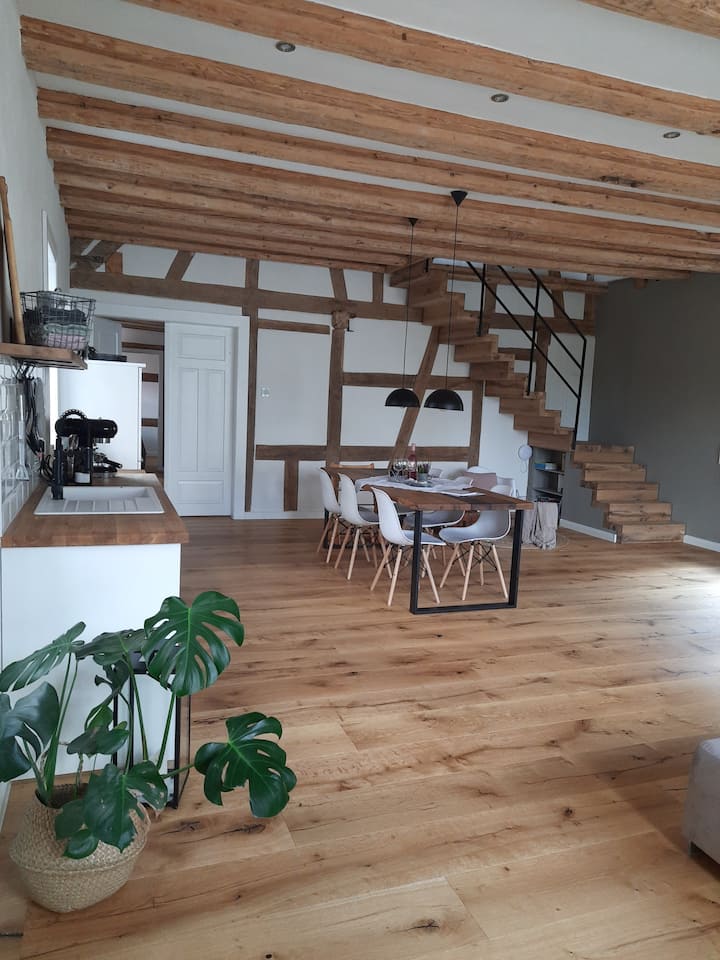 Exklusive, Moderne Ferienwohnung
"Tanzsaal" - Bad Rappenau