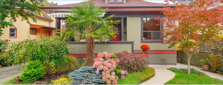 Daisy's Place - A Historic James Bay Home - 維多利亞