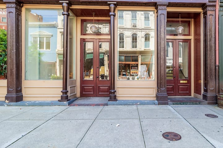 Historic Frankfort Properties - Frankfort, KY
