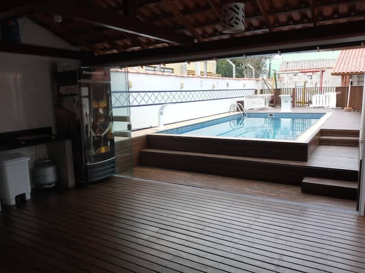 Casa De Praia Em Gov. Celso Ramos. Piscina E Mais! - Governador Celso Ramos