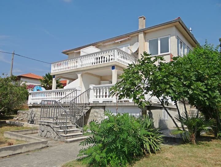 Appartment Olivera, Wifi, Ac - Krk