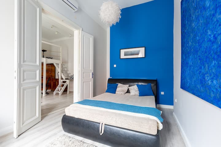 Big Apartment In The Center +Ac - Budapest