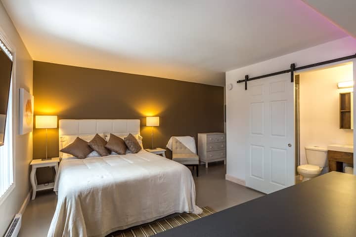 App #1 Et 3, Sta. Gratuit, 2 Ch. 3 Lits 6 Pers. Ac - Quebec City