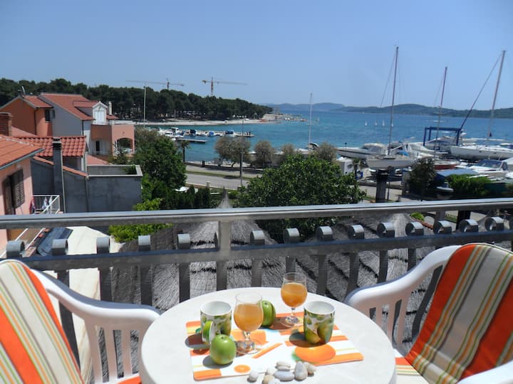 Cute Studio With Panoramic Seaview - Vodice