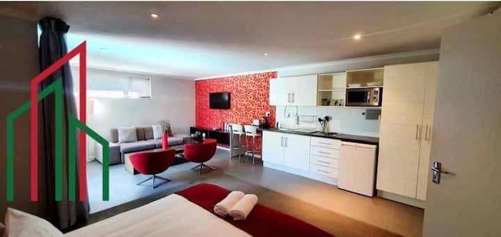 Rustenbosch Private Apartment 2 - Stellenbosch