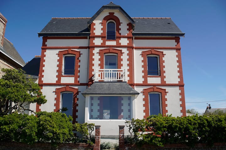Grande Maison Familiale, Avec Vue Sur La Mer - Erquy