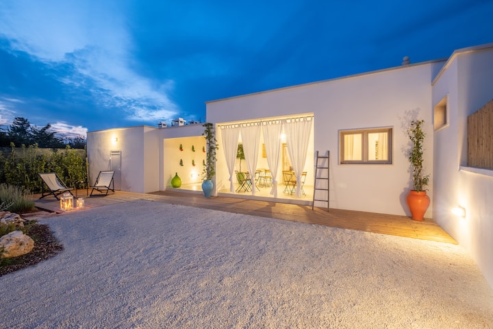Icolmi: Tradizione Dei Trulli, Eleganza E Design - Locorotondo
