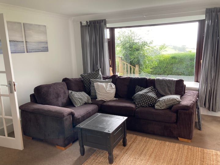 Large House, Amazing Views & Hot Tub - North Devon District