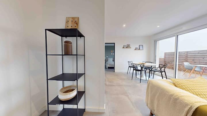 Le Petit Vernois - Appartement Avec Terrasse ! - Dole