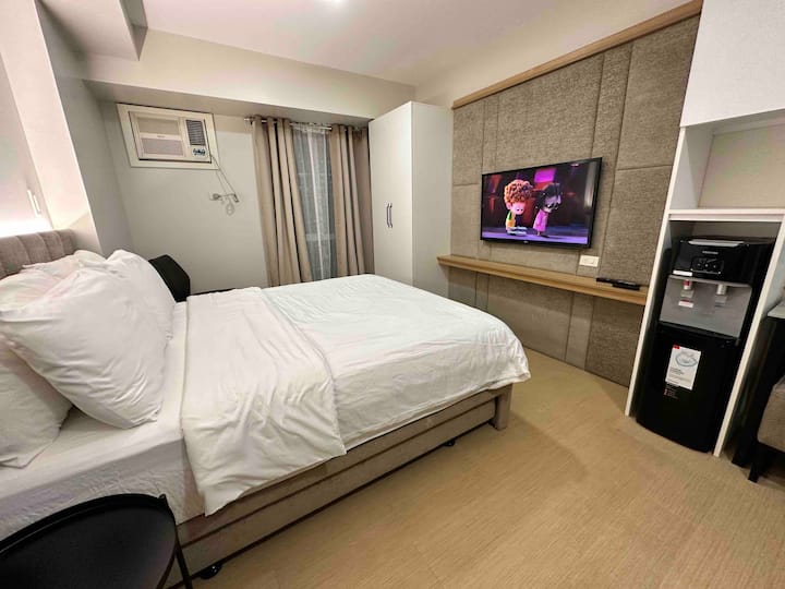 Studio @ It Park! Wifi+netflix - Cebu