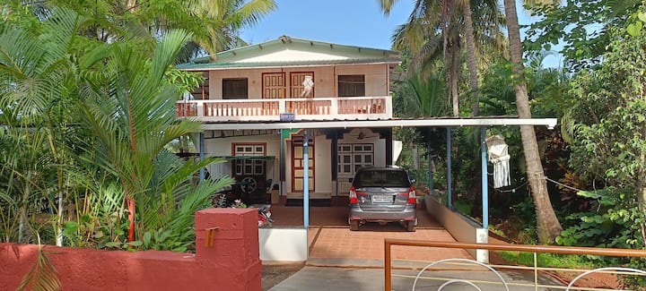 3 Bedrooms Ac Bungalow - Ganpatipule