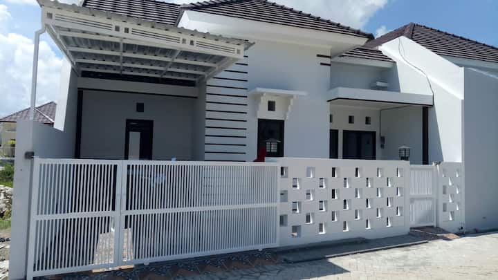 Nata Homestay Sumenep Madura - Sumenep