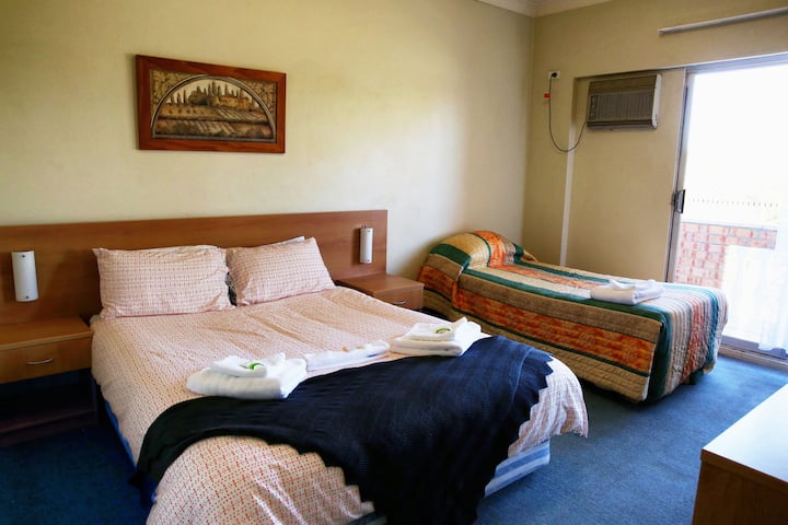 Triple Room With Ensuite - Katoomba
