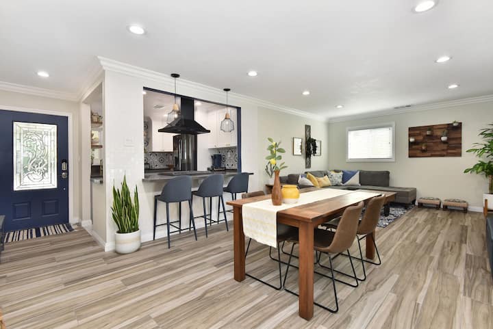 Luxury House Near Disney & Beach * - Garden Grove, CA