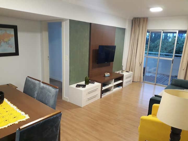 Apto Torres C/ Churrasqueira Na Sacada. C/ Vaga. - Torres