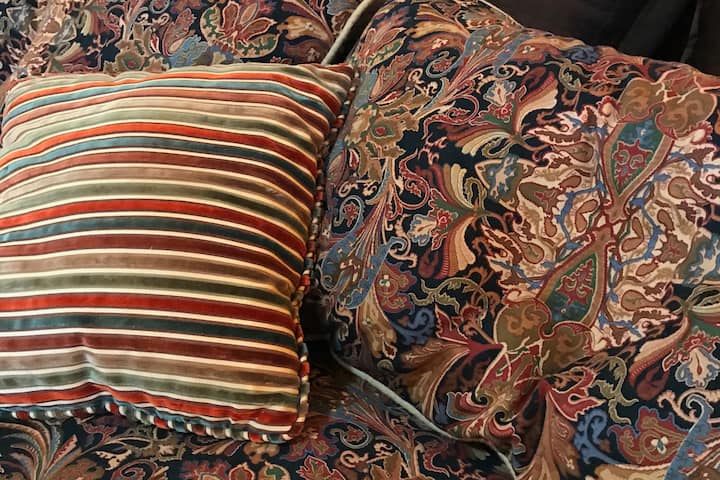 Elegant, Furnished One Bdr South Lake Tahoe - Lake Tahoe