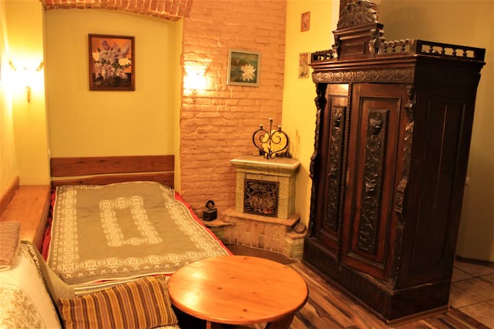 Two-bedroom Apartment In The Center Of Lviv. - Lwów