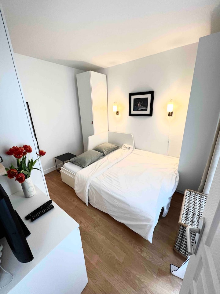 Appartement Cosy Aux Batignolles / Montmartre - Parijs