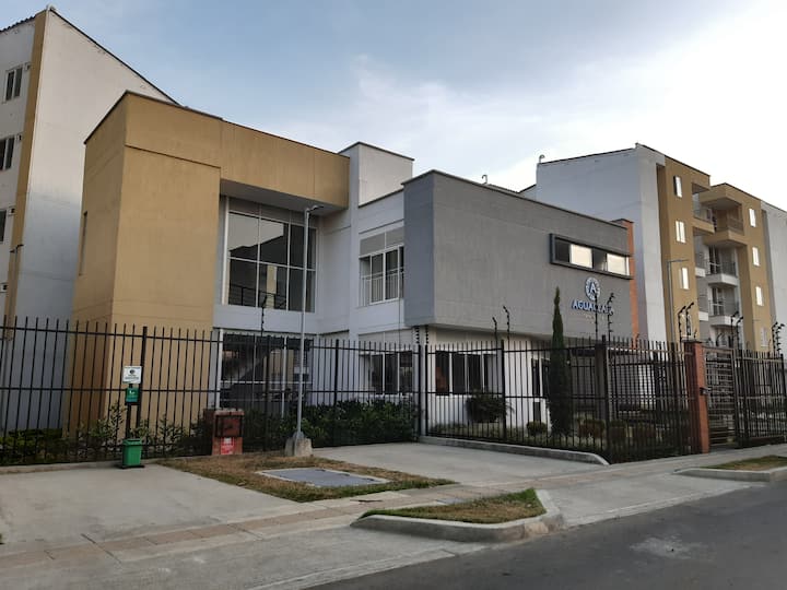 Apto Amoblado Largas Estadías - Zona Universitaria - Jamundí