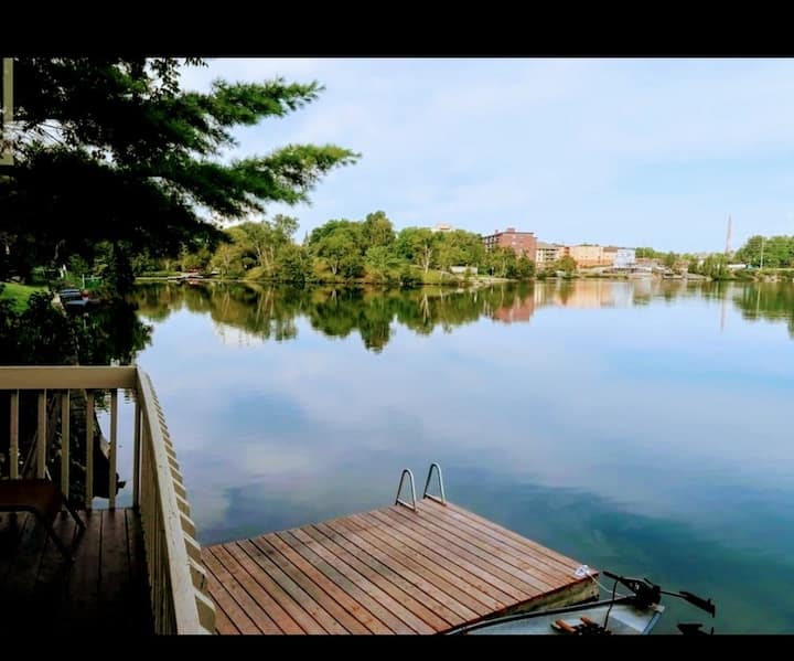 Amazing 3 Bedroom Waterfront Vacation Cottage ! - Grand Sudbury