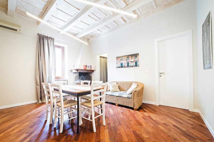 Home Sweet Home - Verona