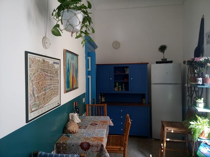 Stanza Con Bagno In Affascinante Palazzo Dell '800 - Sassari