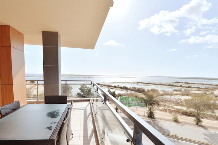 ☀️Luxury Apartment 180° Oceanfront/roof Top Pool🏖 - Olhão