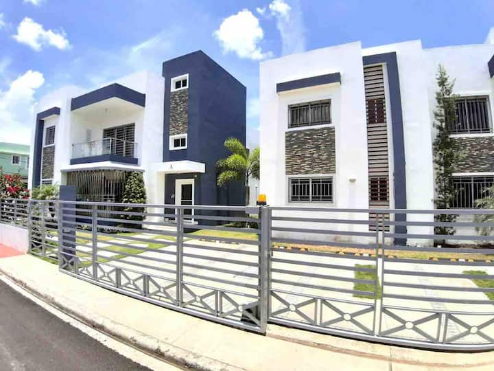 Moca Vacation Rentals & Homes - Espaillat Province, Dominican Republic ...