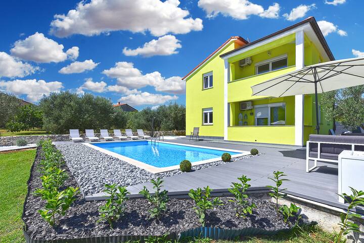 "2115" Villa For 8 People With Private Pool - Pula