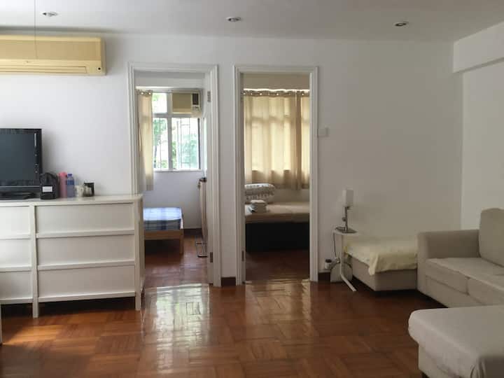 Lovely 3-br Flat In Happy Valley - Hong Kong
