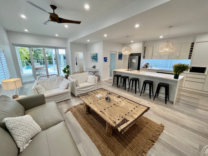 Mermaid Beach House - Pool - 100m To Beach - Broadbeach