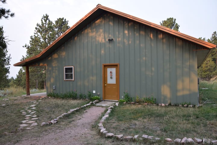 Black Hills Cabins At Walking Bull Ranch - Hot Springs, SD
