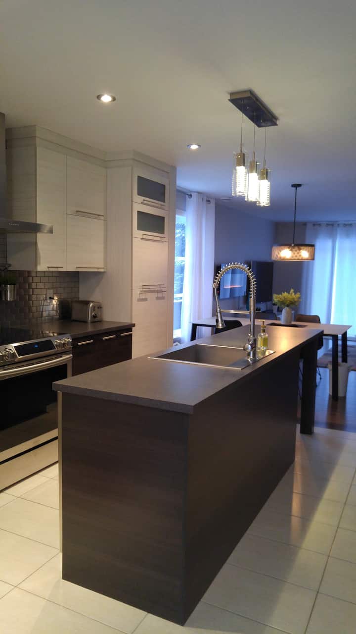 Maison Lac Beauport Ski & Vélo De Montagne #305943 - Québec, QC