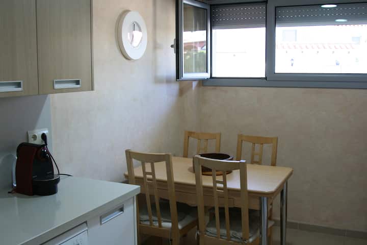 Oferta Julio. Casa Espectacular Junto Al Mar. - Torredembarra