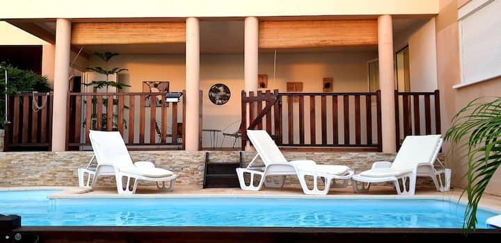 Véro Lé Là, Piscine Privatisée,terrasse, Vue Mer - La Réunion