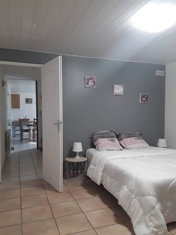 Petit Logement Au Coeur De La Vallée  Du Rhône. - Le Pontet