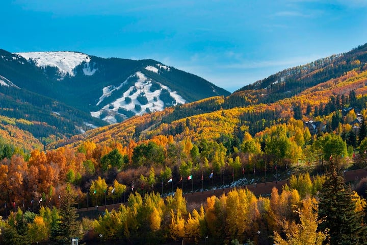Beavercreek/vail -- Value, Convenience, And Views - Avon, CO