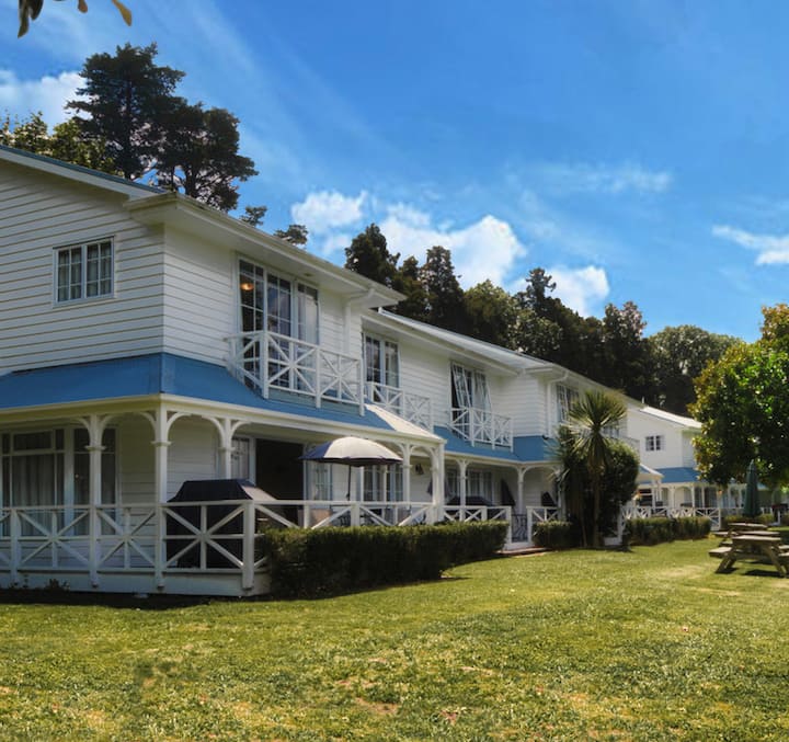 Lakefront Timeshare At Okawa Bay Lake Resort - Rotorua