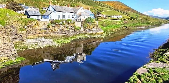 A Jewel By The Sea/river.ideal Place To Relax - Aberystwyth