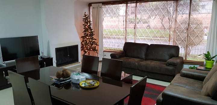 Espectacular Apartamento A 200 M. De C.c Unicentro - Bogotá